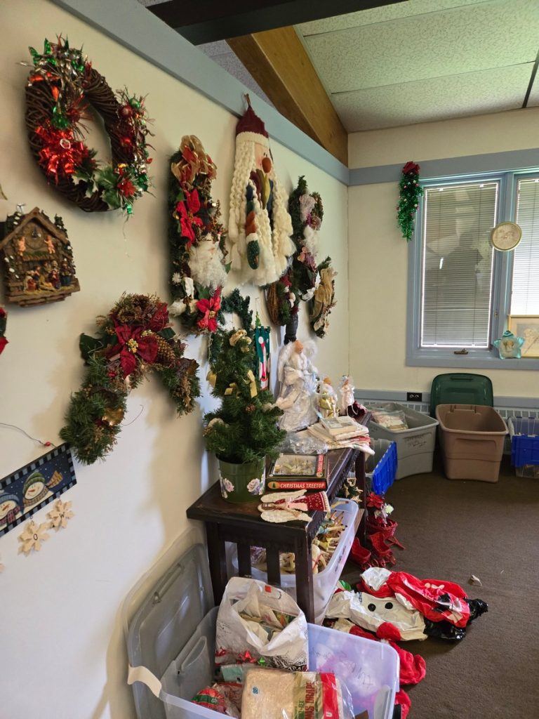 Weekly Tuesday Auction – Corey W. Brown Auctions Inc