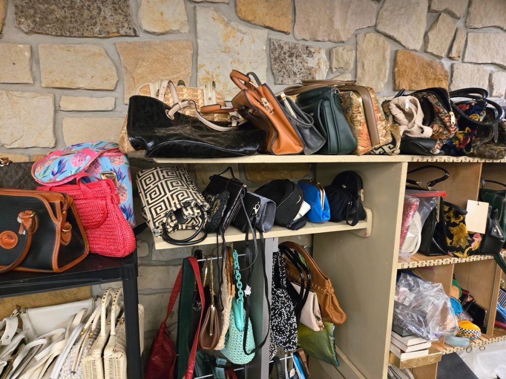 Weekly Tuesday Auction – Corey W. Brown Auctions Inc