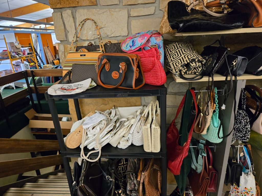 Weekly Tuesday Auction – Corey W. Brown Auctions Inc