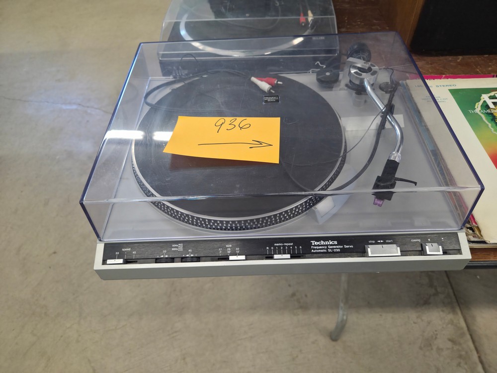 Weekly Tuesday Auction – Corey W. Brown Auctions Inc